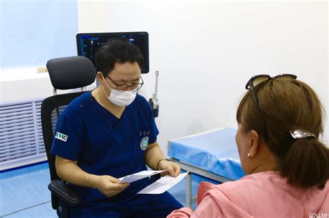 Дархан хотод УБ Сонгдо эмнэлэг БНСУ ын Ихуа их сургуулийн эмч нар эрүүл мэндийн үнэ төлбөргүй