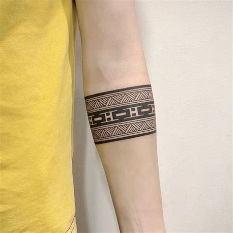 Semi Permanent Temporary Tattoo Celtic Knot Greek Pattern Armband