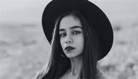 Semne C Fostul T U Te A Uitat E Ti Minunat