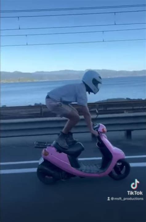 Bad Drivers On Dashcam Crashes Overtaking Fails On New Zealand Roads Nz Herald