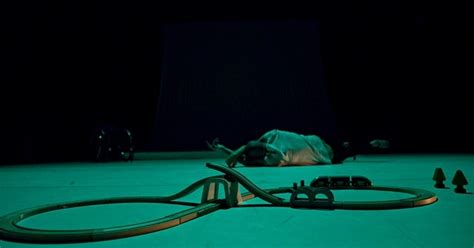 Michael Turinsky Precarious Moves Kampnagel