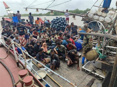 လပွတ္တာမြို့နယ်ရှိ ပင်လယ်ပြင်၌ စက်လှေတစ်စီးပေါ်တွင် လိုက်ပါလာသည့် ဘင်္ဂါလီ ၇၂ ဦးကို ဖမ်းဆီးထိန