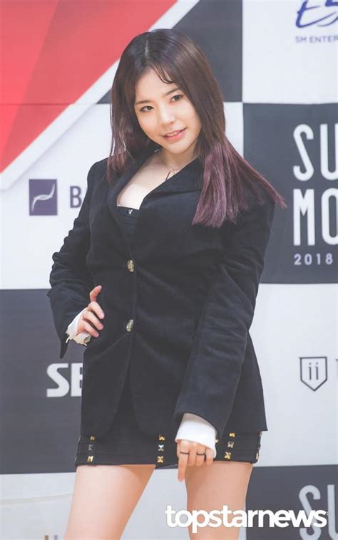 소녀시대 써니 ‘전설의 연습생으로 데뷔 첫 단독 Mc 도전 김윤교 기자 톱스타뉴스