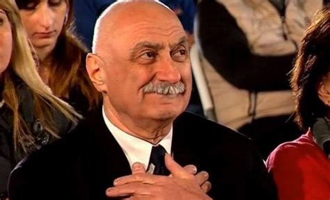 “დემოკრატიულად წვიმს ავტოკრატიულად თოვს დიქტატორულად ყინავს” ლადო კახაძის პოლიტიკური