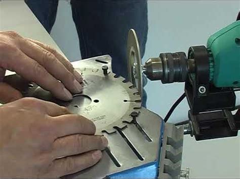 Anleitung KSS - 6. Kaindl Multisägeblatt schleifen - YouTube