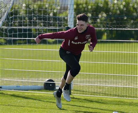 West Hams Young Player Of The Year Declan Rice Again The Athletic