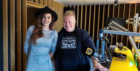 Брой 17 с Михаела Филева БГ Радио Само българска музика