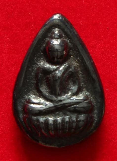 พระกลีบบัวเมฆพัตร หลังยันต์ หลวงปู่บุญ วัดกลางบางแก้ว นครปฐม ปี2462 สภาพสวยมาก ร้าน วุฒิ์