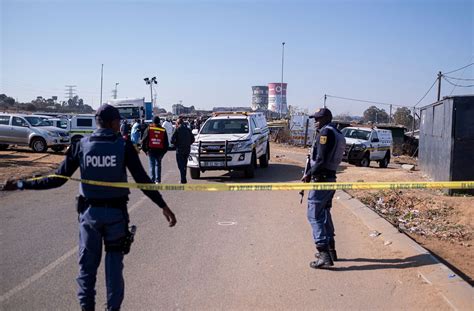 South Africa Crime Rate Poses ‘existential Threat Report Says Bloomberg