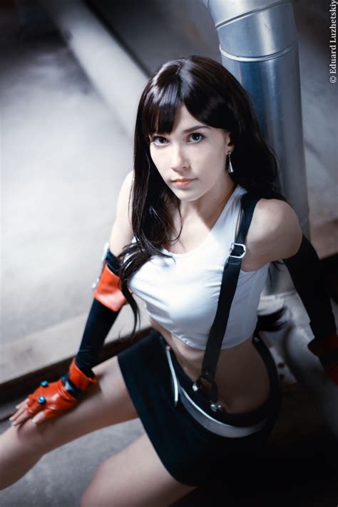 Final Fantasy Cosplay Arresting Final Fantasy Vii Tifa Cosplay Girl