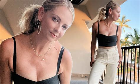 Tank Top Cleavage