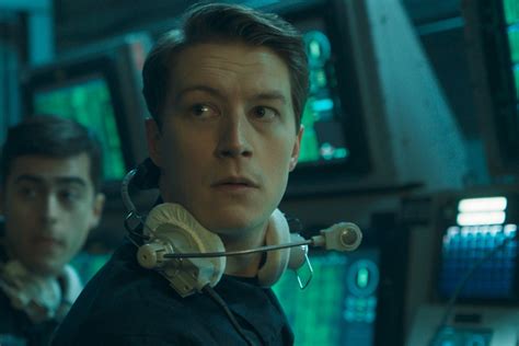 Vigil Star Lorne Macfadyen ‘my Shoulder Popped Out Of Its Socket During The Big Reveal Scene