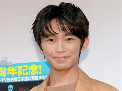 “こども店長”加藤清史郎、スーツ姿で成人を報告 「すっかり大人」「感慨深い」と反響 エンタメ ニュース ｜クランクイン！