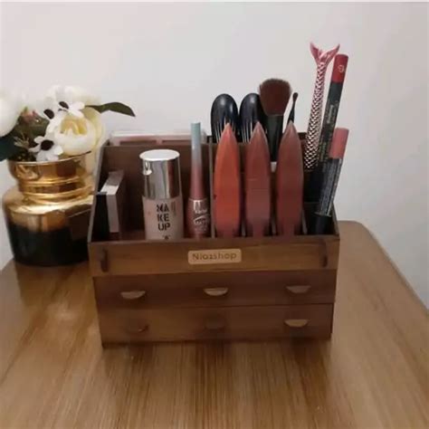 خرید و قیمت استند ارایشی و جاسوییچی از غرفه آنلاین شاپ لِنا