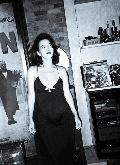 卢靖姗晒孕肚照对娃喊话：亲爱的等不及要和你见面 搜狐大视野 搜狐新闻