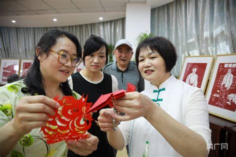安徽淮南：非遗传人进社区传统文化显魅力紫金群众景芳
