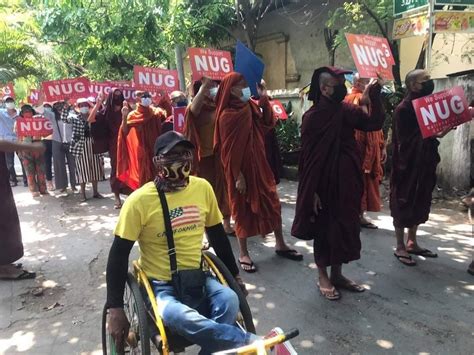 အိုးဘိုအကျဉ်းထောင်ကနေ သံဃာတချို့ ၊ ဓာတ်ပုံသတင်းထောက်နှင့် မသန်စွမ်းတို့