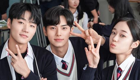 Hierarchy Série K Drama Na Netflix Escrita Por Bae Hyun Jin E