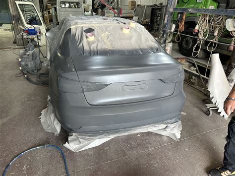 צביעת חלק אחורי ברכב 4 תמונות מהשטח 10 04 2024 מידרג