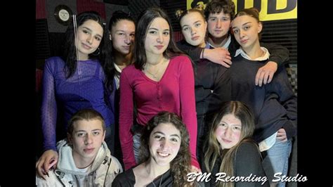 ხორნაბუჯის საჯარო სკოლა Xii კლასი Youtube