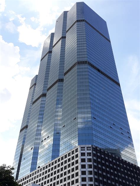 เซอร์วิสออฟฟิศ อาคาร เอ็มไพร์ทาวเวอร์ สาทร Empire Tower Sathorn