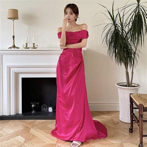 모반디 핫핑크 오프숄더 셀프웨딩 드레스 유색 2부 스튜디오 촬영 연주회 피로연 2부 브라이덜샤워 빅사이즈 스냅 원피스