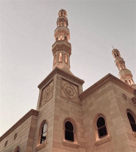 Linkedin Series Decoding The Impact Of Social Media On Spending