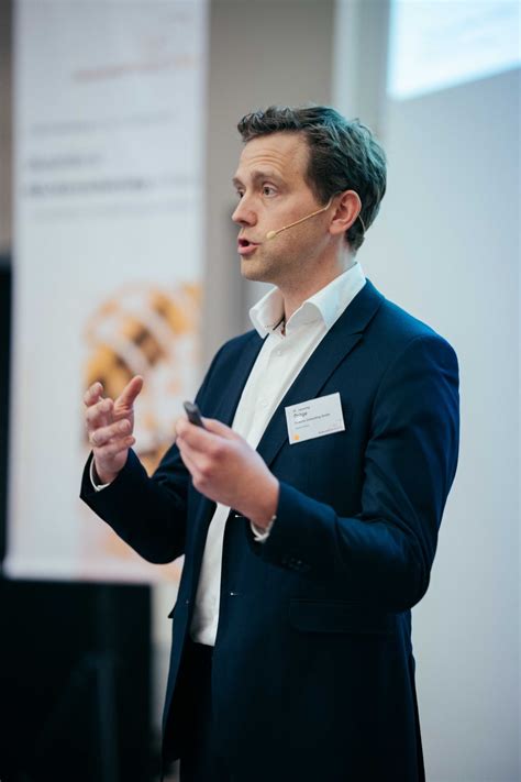 Embeddedinsurance Dr Henning Droege