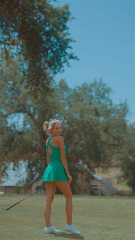 Paige Spiranac Rival Bri Teresi Suffers Wardrobe Malfunction On Course