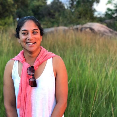 Lisa Sthalekar