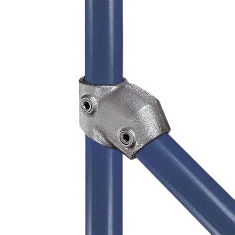 Socket Fusion Tee At Best Price In India