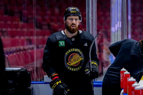 Can Filip Hronek Carry A Defence Pairing Does It Matter Pique