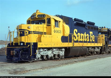Atsf 4663 Atchison Topeka And Santa Fe Atsf Sd 26 At Wilmington