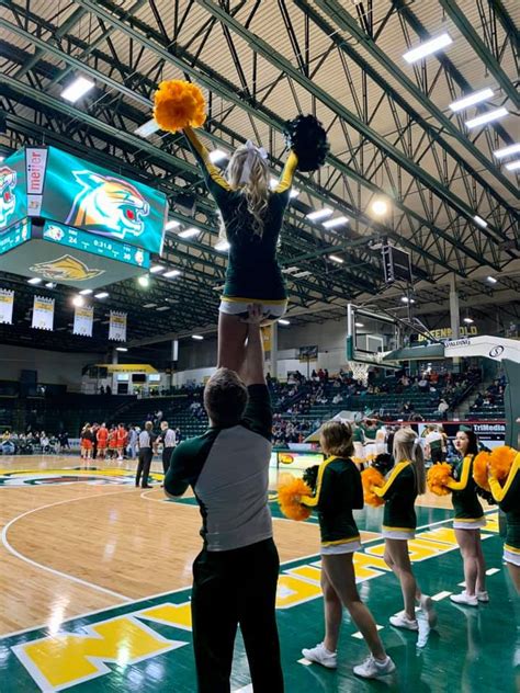 Nmu Cheer Team Lets Go Wildcats 🏀💚😸