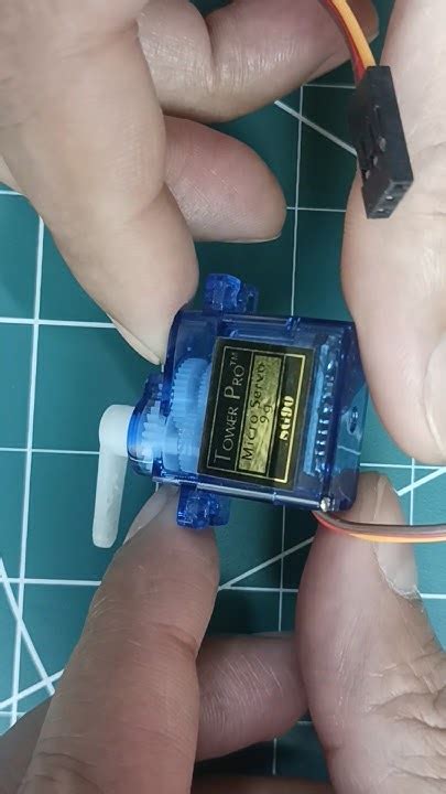 Tiny Servo Motor Working Servomotors Arduino Project Youtube