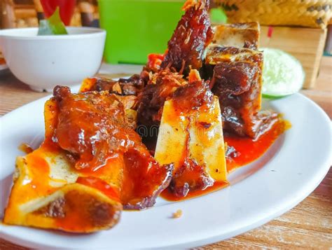 Grilled Ribs Is A Food Made From Beef Ribs Which Has The Right