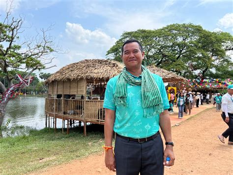 អភិបាលខេត្តសៀមរាប៖ ពលរដ្ឋ អបអរក្នុងព្រឹត្តិការណ៍អង្គរសង្រា្កន្ត ក៏មិនភ្លេចរឿងបរិស្ថានស្អាត