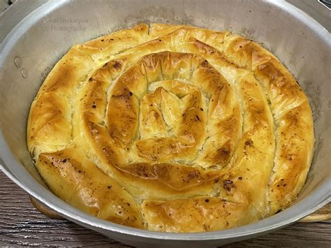 Вкуснотека Баница с праз и сирене