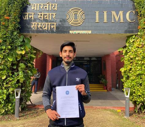 Jayant Singh On Linkedin Finally Its Done Submitted My 𝐑𝐞𝐬𝐞𝐚𝐫𝐜𝐡 𝐏𝐚𝐩𝐞𝐫