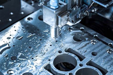 Cnc 가공 기술 재료 및 산업 응용