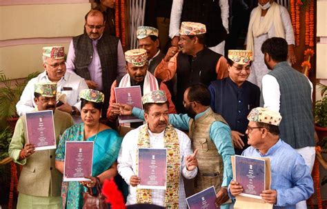 Bjp State President Dilip Kumar Jaiswal Along With Party Mlcs Stages A Protest At The State