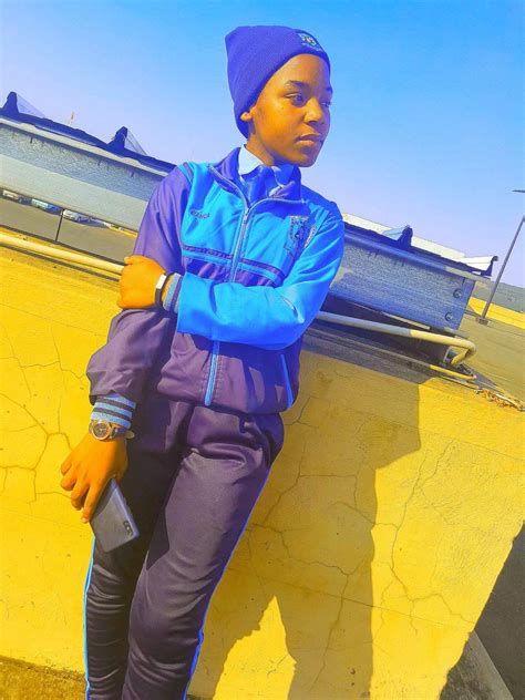 Swap The Position Of Two Objects In Powerpoint To Switch Location Swap Shapes In Powerpoint In