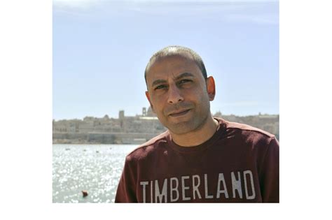 Boula Akladyous Medium