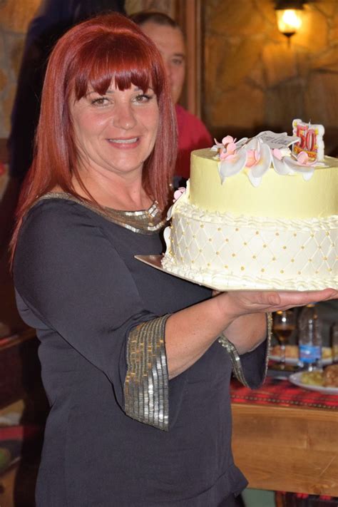 Митичната вдовица на Васил Илиев се появи след 28 години Уникални