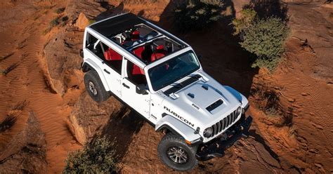 Say Goodbye To Another V8 Jeep Is Reportedly Discontinuing The 392