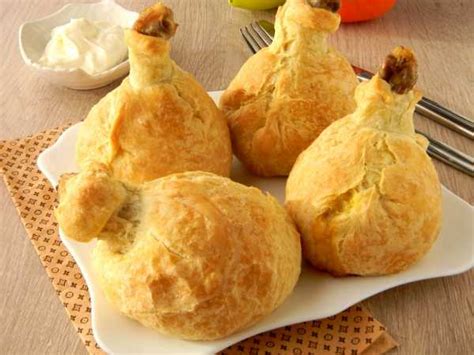 Куриные ножки в мешочке из слоеного теста рецепт с фото