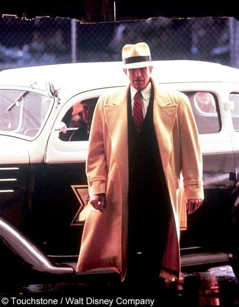 Dick Tracy Hollywood Costume L Expo Dont Tout Le Monde Parle Elle