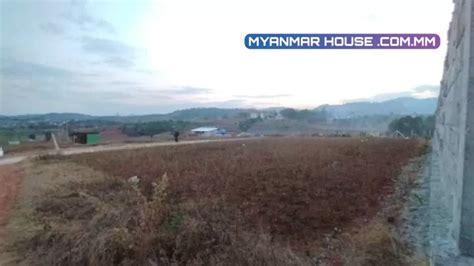 အောင်ပန်းမြို့ လှဲရိုး လွယ်မော လမ်းမကြီး ပေါ်မှ View ကောင်း မြေနေရာကျယ