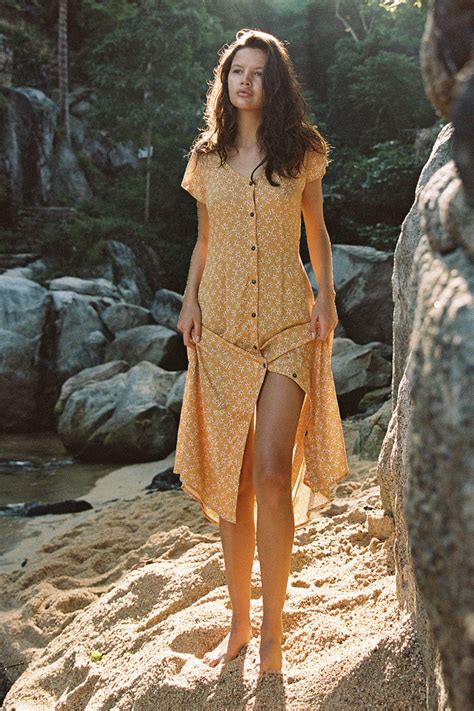 Dresses – hanalei