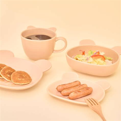 Threeppy（スリーピー）・coucou ヘアアクセサリーなど、普段使いしやすいアクセサリーが5点とサテン巾着がセットのお得な福袋です！ ＜商品詳細＞ 〇